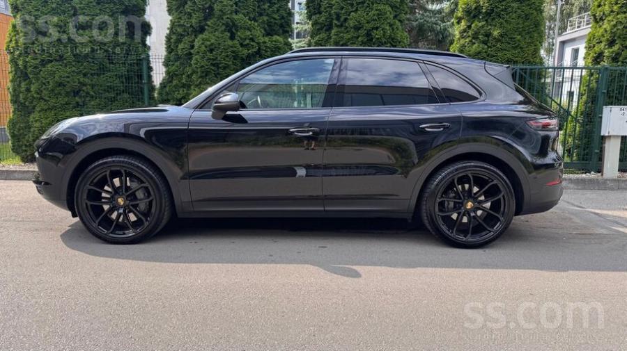 Melns Porsche Cayenne 2018 Rīga, ar dzinēja tilpumu 2.90 L un nobraukumu 127 tūkst. km par 49900 €, foto 6 vietnē AUTOMOTO.COM.LV
