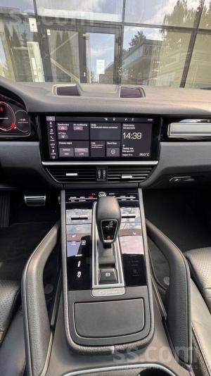 Melns Porsche Cayenne 2018 Rīga, ar dzinēja tilpumu 2.90 L un nobraukumu 127 tūkst. km par 49900 €, foto 9 vietnē AUTOMOTO.COM.LV