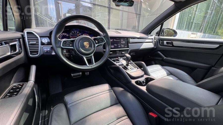 Melns Porsche Cayenne 2018 Rīga, ar dzinēja tilpumu 2.90 L un nobraukumu 127 tūkst. km par 49900 €, foto 13 vietnē AUTOMOTO.COM.LV
