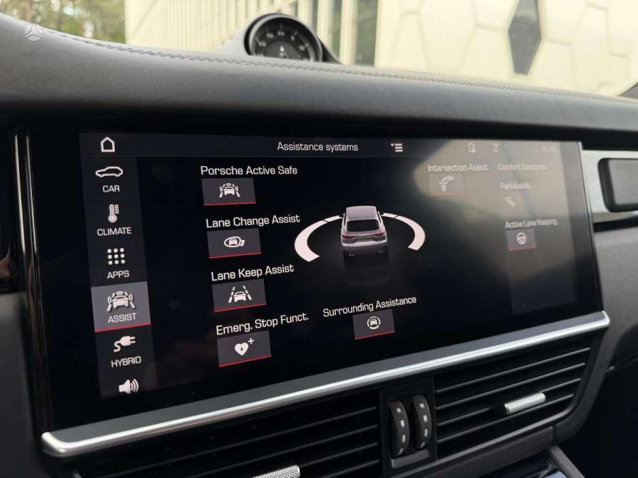 Melns Porsche Cayenne 2018 Viļņa, ar dzinēja tilpumu 3.00 L un nobraukumu 180 tūkst. km par 40399 €, foto 21 vietnē AUTOMOTO.COM.LV