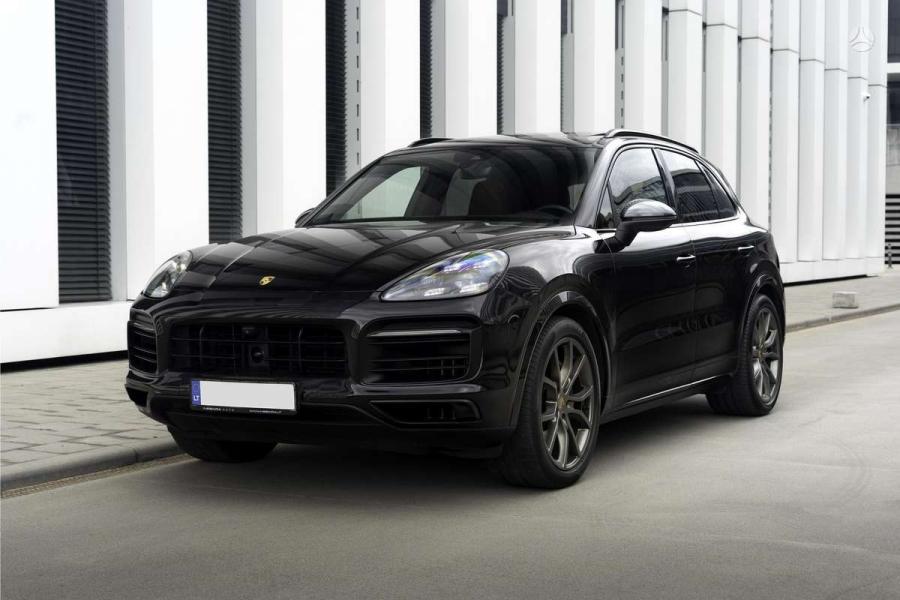 Melns Porsche Cayenne 2018 Viļņa, ar dzinēja tilpumu 2.89 L un nobraukumu 80 tūkst. km par 49500 €, foto 1 vietnē AUTOMOTO.COM.LV
