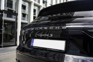 Melns Porsche Cayenne 2018 Viļņa, ar dzinēja tilpumu 2.89 L un nobraukumu 80 tūkst. km par 49500 €, foto 17 vietnē AUTOMOTO.COM.LV