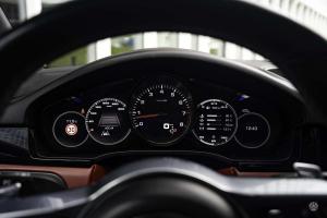 Melns Porsche Cayenne 2018 Viļņa, ar dzinēja tilpumu 2.89 L un nobraukumu 80 tūkst. km par 49500 €, foto 25 vietnē AUTOMOTO.COM.LV