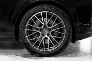 Melns Porsche Cayenne 2018 Rīga, ar dzinēja tilpumu 2.90 L un nobraukumu 112 tūkst. km par 46000 €, foto 8 vietnē AUTOMOTO.COM.LV