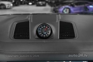 Melns Porsche Cayenne 2018 Rīga, ar dzinēja tilpumu 2.90 L un nobraukumu 112 tūkst. km par 46000 €, foto 26 vietnē AUTOMOTO.COM.LV
