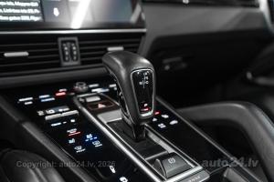 Melns Porsche Cayenne 2018 Rīga, ar dzinēja tilpumu 2.90 L un nobraukumu 112 tūkst. km par 46000 €, foto 29 vietnē AUTOMOTO.COM.LV