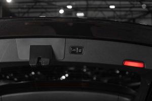 Black Porsche Cayenne 2018 in Riga, with an engine capacity of 2.89 L and mileage of 112 thousand km for 46000 €, photo 32 on AUTOMOTO.COM.LV