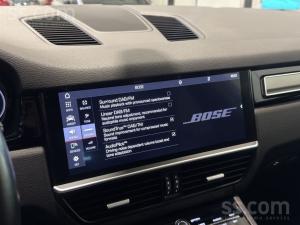 Черный Порше Каен 2018 в Рига, объемом двигателя 2.90 л и пробегом 128 тыс. км за 45990 €, фото 25 на AUTOMOTO.COM.LV