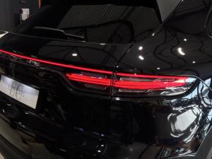 Черный Порше Каен 2018 в Рига, объемом двигателя 2.90 л и пробегом 128 тыс. км за 45990 €, фото 33 на AUTOMOTO.COM.LV