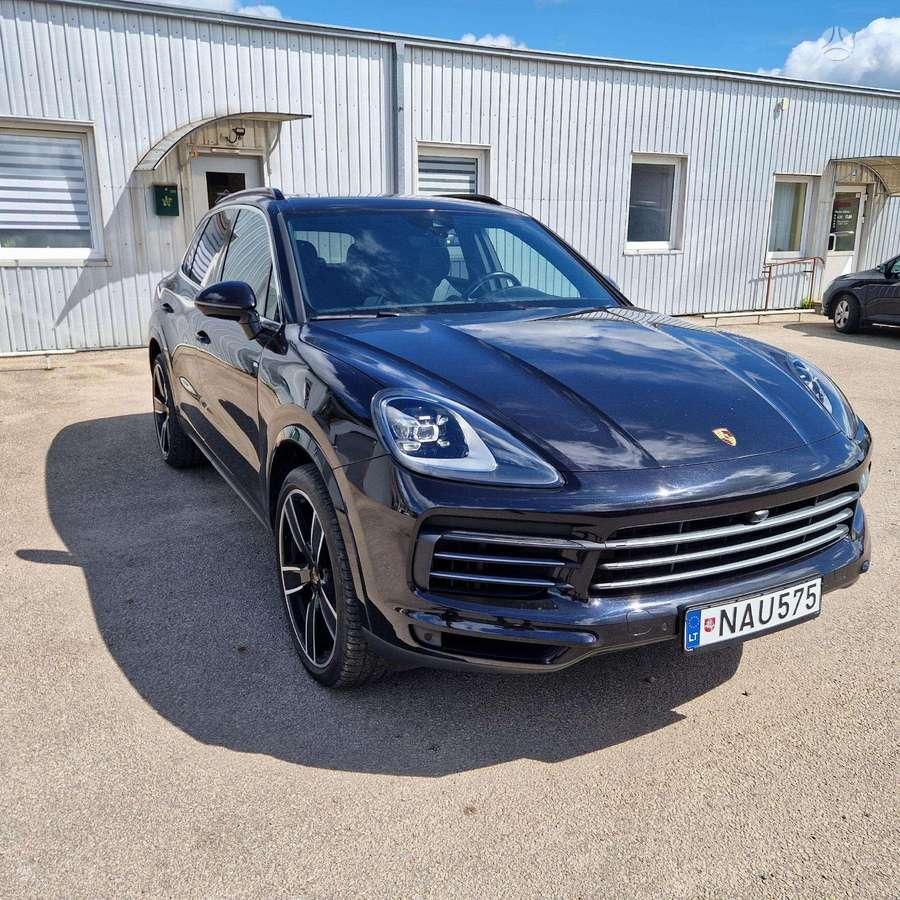 Melns Porsche Cayenne 2019 Tauragė, ar dzinēja tilpumu 3.00 L un nobraukumu 8 tūkst. km par 54000 €, foto 3 vietnē AUTOMOTO.COM.LV