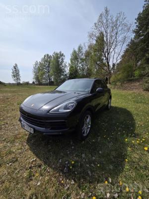 Melns Porsche Cayenne 2019 Rīga, ar dzinēja tilpumu 3.00 L un nobraukumu 177 tūkst. km par 43000 €, foto  vietnē AUTOMOTO.COM.LV