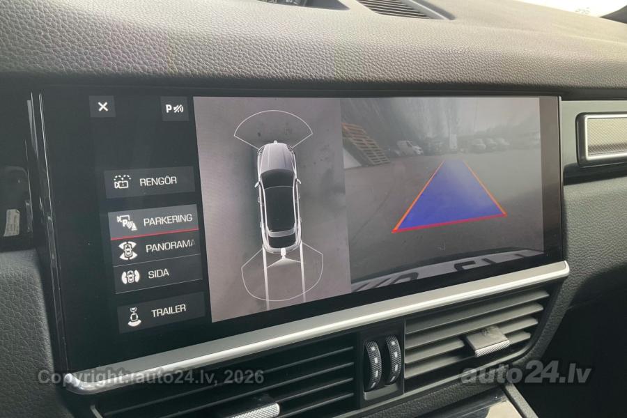 Black Porsche Cayenne 2019 in Tallinn, with an engine capacity of 3.00 L and mileage of 65 thousand km for 64900 €, photo 9 on AUTOMOTO.COM.LV