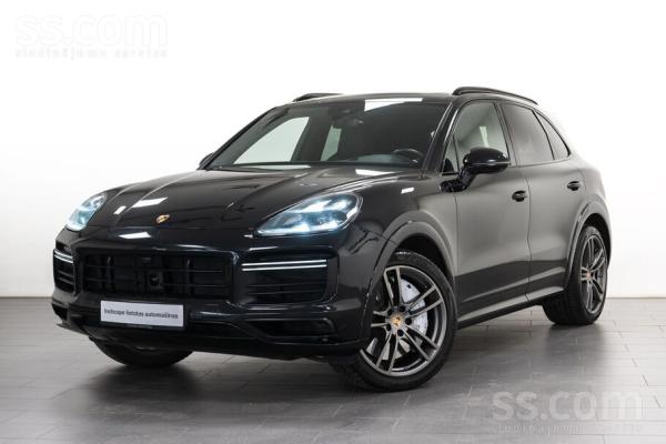 Black Porsche Cayenne 2019 in Riga, with an engine capacity of 4.00 L and mileage of 117 thousand km for 52500 €, photo 1 on AUTOMOTO.COM.LV