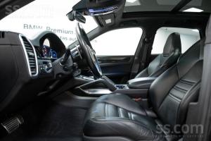 Melns Porsche Cayenne 2019 Rīga, ar dzinēja tilpumu 4.00 L un nobraukumu 117 tūkst. km par 52500 €, foto 7 vietnē AUTOMOTO.COM.LV