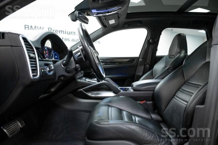Melns Porsche Cayenne 2019 Rīga, ar dzinēja tilpumu 4.00 L un nobraukumu 117 tūkst. km par 52500 €, foto 7 vietnē AUTOMOTO.COM.LV