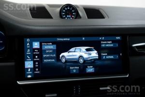 Melns Porsche Cayenne 2019 Rīga, ar dzinēja tilpumu 4.00 L un nobraukumu 117 tūkst. km par 52500 €, foto 21 vietnē AUTOMOTO.COM.LV
