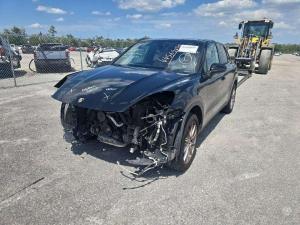 Black Porsche Cayenne 2019 in Kaunas, with an engine capacity of 3.00 L and mileage of 104 thousand km for 17500 €, photo 21 on AUTOMOTO.COM.LV