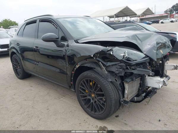 Black Porsche Cayenne 2019 in Klaipeda, with an engine capacity of 3.00 L and mileage of 150 thousand km for 12500 €, photo 1 on AUTOMOTO.COM.LV