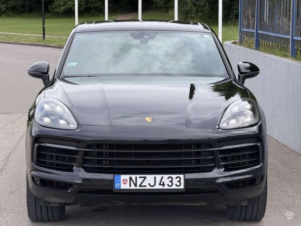 Melns Porsche Cayenne 2019 Viļņa, ar dzinēja tilpumu 3.00 L un nobraukumu 191 tūkst. km par 36000 €, foto 10 vietnē AUTOMOTO.COM.LV