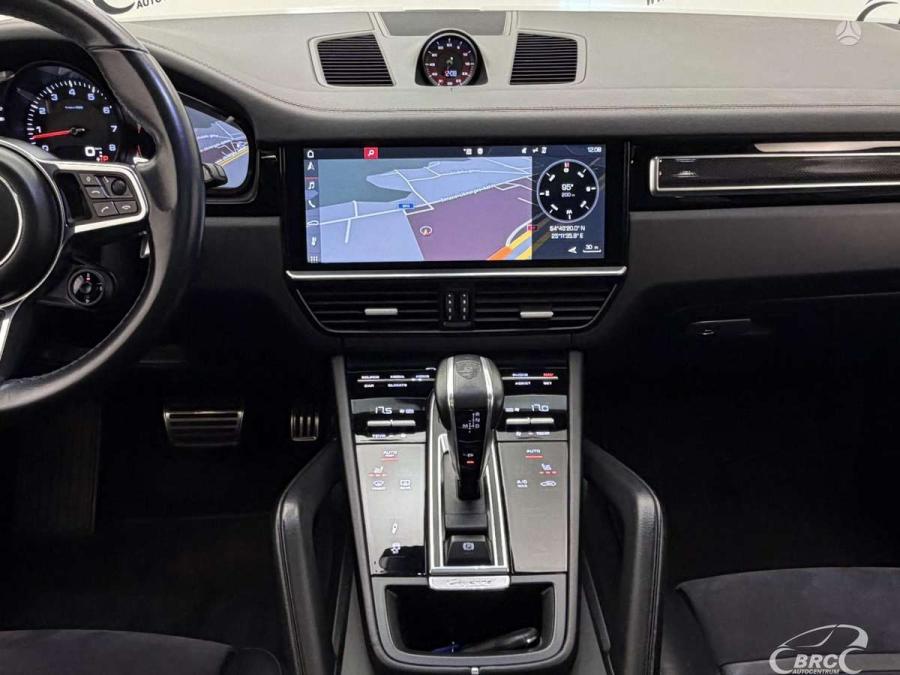 Melns Porsche Cayenne 2019 Viļņa, ar dzinēja tilpumu 3.00 L un nobraukumu 178 tūkst. km par 52500 €, foto 19 vietnē AUTOMOTO.COM.LV
