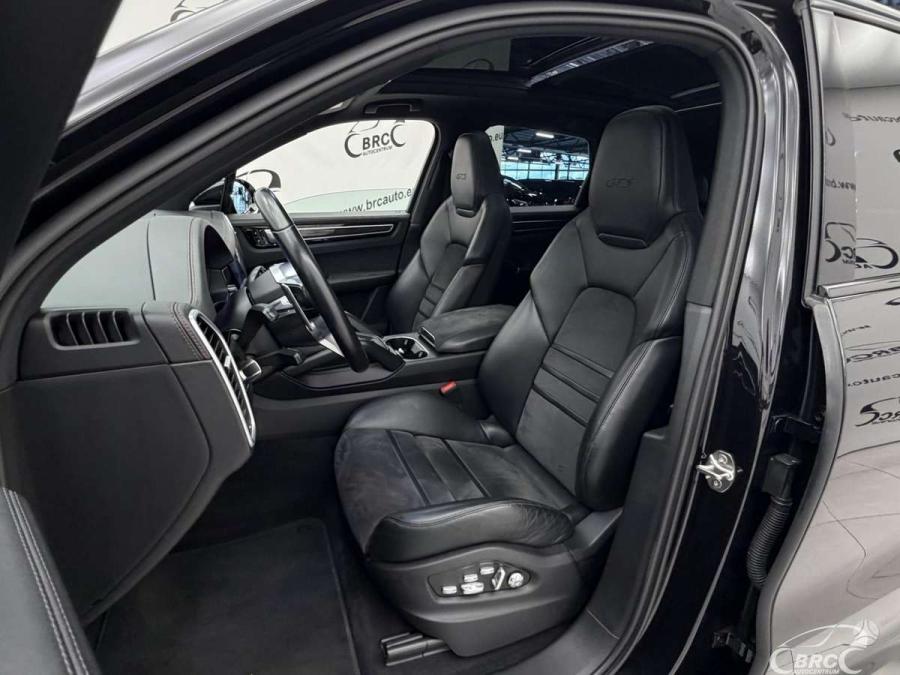 Melns Porsche Cayenne 2019 Viļņa, ar dzinēja tilpumu 3.00 L un nobraukumu 178 tūkst. km par 52500 €, foto 27 vietnē AUTOMOTO.COM.LV