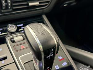 Melns Porsche Cayenne 2019 Viļņa, ar dzinēja tilpumu 3.00 L un nobraukumu 178 tūkst. km par 52500 €, foto 32 vietnē AUTOMOTO.COM.LV