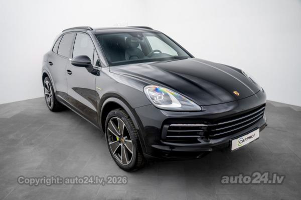 Melns Porsche Cayenne 2019 Tallina, ar dzinēja tilpumu 3.00 L un nobraukumu 160 tūkst. km par 39899 €, foto 3 vietnē AUTOMOTO.COM.LV
