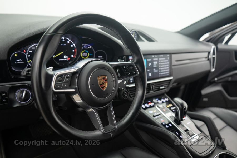 Melns Porsche Cayenne 2019 Tallina, ar dzinēja tilpumu 3.00 L un nobraukumu 160 tūkst. km par 39899 €, foto 9 vietnē AUTOMOTO.COM.LV