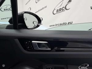 Melns Porsche Cayenne 2019 Viļņa, ar dzinēja tilpumu 3.00 L un nobraukumu 85 tūkst. km par 39000 €, foto 11 vietnē AUTOMOTO.COM.LV