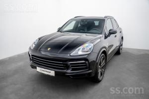 Black Porsche Cayenne 2019 in Tallinn, with an engine capacity of 3.00 L and mileage of 160 thousand km for 39899 €, photo  on AUTOMOTO.COM.LV