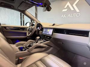 Melns Porsche Cayenne 2019 Kauņa, ar dzinēja tilpumu 2.89 L un nobraukumu 90 tūkst. km par 47990 €, foto 17 vietnē AUTOMOTO.COM.LV