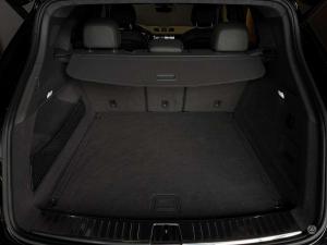 Melns Porsche Cayenne 2019 Kauņa, ar dzinēja tilpumu 2.89 L un nobraukumu 90 tūkst. km par 47990 €, foto 22 vietnē AUTOMOTO.COM.LV