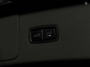 Melns Porsche Cayenne 2019 Kauņa, ar dzinēja tilpumu 2.89 L un nobraukumu 90 tūkst. km par 47990 €, foto 24 vietnē AUTOMOTO.COM.LV