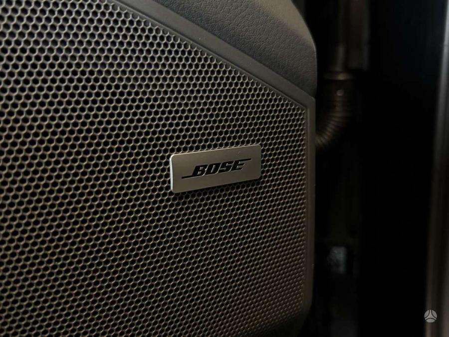 Melns Porsche Cayenne 2019 Kauņa, ar dzinēja tilpumu 2.89 L un nobraukumu 90 tūkst. km par 47990 €, foto 26 vietnē AUTOMOTO.COM.LV