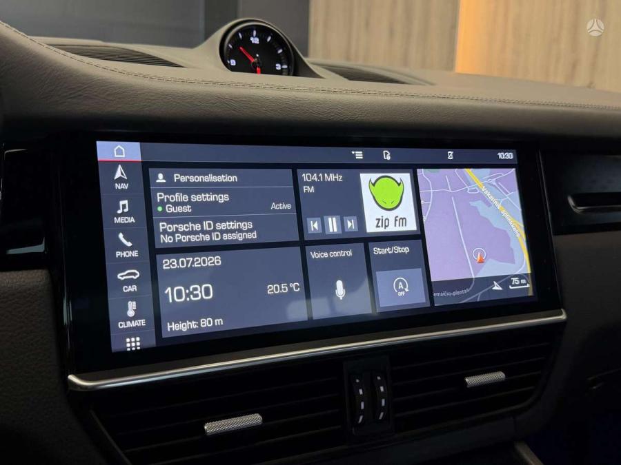 Melns Porsche Cayenne 2019 Kauņa, ar dzinēja tilpumu 2.89 L un nobraukumu 90 tūkst. km par 47990 €, foto 28 vietnē AUTOMOTO.COM.LV