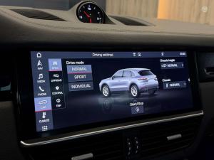 Melns Porsche Cayenne 2019 Kauņa, ar dzinēja tilpumu 2.89 L un nobraukumu 90 tūkst. km par 47990 €, foto 30 vietnē AUTOMOTO.COM.LV