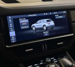 Melns Porsche Cayenne 2019 Marijampole, ar dzinēja tilpumu 3.00 L un nobraukumu 95 tūkst. km par 39999 €, foto 7 vietnē AUTOMOTO.COM.LV