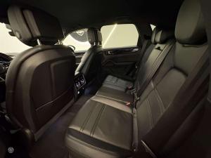 Melns Porsche Cayenne 2019 Marijampole, ar dzinēja tilpumu 3.00 L un nobraukumu 95 tūkst. km par 39999 €, foto 22 vietnē AUTOMOTO.COM.LV