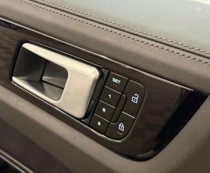 Melns Porsche Cayenne 2019 Marijampole, ar dzinēja tilpumu 3.00 L un nobraukumu 95 tūkst. km par 39999 €, foto 31 vietnē AUTOMOTO.COM.LV