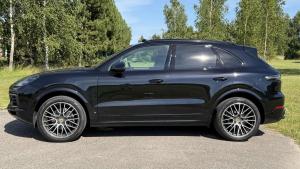 Melns Porsche Cayenne 2019 Klaipėda, ar dzinēja tilpumu 3.00 L un nobraukumu 162 tūkst. km par 37790 €, foto 6 vietnē AUTOMOTO.COM.LV