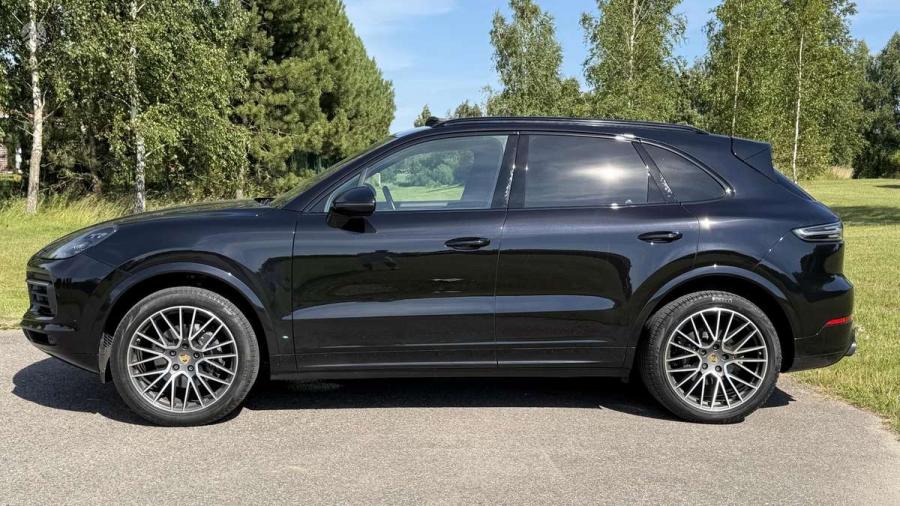 Melns Porsche Cayenne 2019 Klaipėda, ar dzinēja tilpumu 3.00 L un nobraukumu 162 tūkst. km par 37790 €, foto 6 vietnē AUTOMOTO.COM.LV