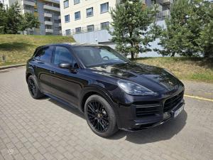 Melns Porsche Cayenne 2019 Viļņa, ar dzinēja tilpumu 4.00 L un nobraukumu 199 tūkst. km par 44000 €, foto  vietnē AUTOMOTO.COM.LV