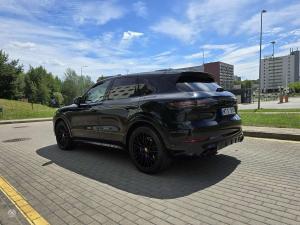 Melns Porsche Cayenne 2019 Viļņa, ar dzinēja tilpumu 4.00 L un nobraukumu 199 tūkst. km par 44000 €, foto 6 vietnē AUTOMOTO.COM.LV