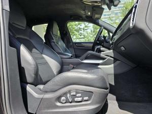 Melns Porsche Cayenne 2019 Viļņa, ar dzinēja tilpumu 4.00 L un nobraukumu 199 tūkst. km par 44000 €, foto 11 vietnē AUTOMOTO.COM.LV