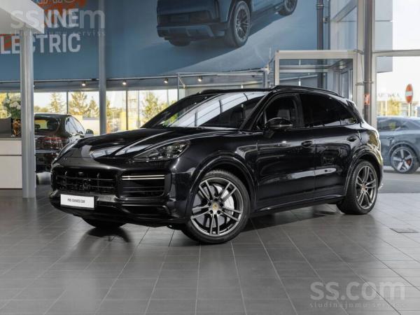 Melns Porsche Cayenne 2019 Rīga, ar dzinēja tilpumu 4.00 L un nobraukumu 117 tūkst. km par 52500 €, foto 1 vietnē AUTOMOTO.COM.LV