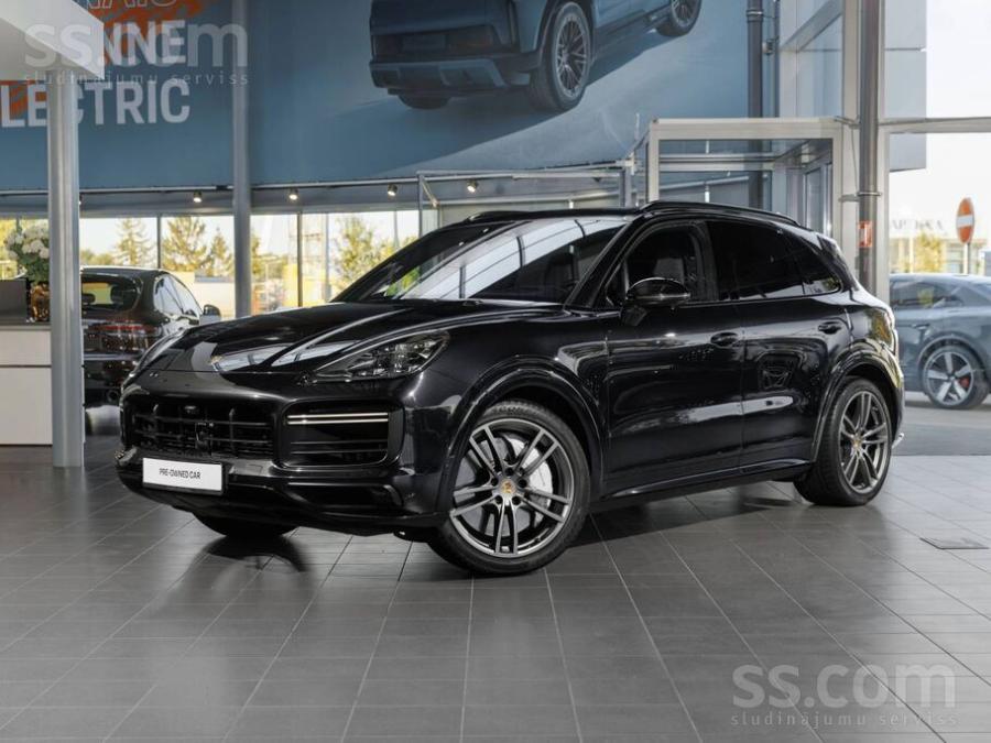 Черный Порше Каен 2019 в Рига, объемом двигателя 4.00 л и пробегом 117 тыс. км за 52500 €, фото 1 на AUTOMOTO.COM.LV