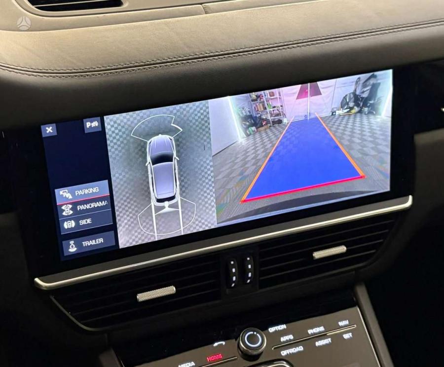 Melns Porsche Cayenne 2019 Marijampole, ar dzinēja tilpumu 3.00 L un nobraukumu 95 tūkst. km par 39999 €, foto 5 vietnē AUTOMOTO.COM.LV