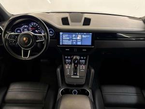Melns Porsche Cayenne 2019 Marijampole, ar dzinēja tilpumu 3.00 L un nobraukumu 95 tūkst. km par 39999 €, foto 24 vietnē AUTOMOTO.COM.LV
