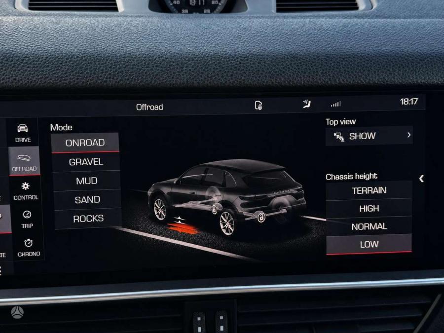 Black Porsche Cayenne 2019 in Vilnius, with an engine capacity of 3.00 L and mileage of 88 thousand km for 44000 €, photo 15 on AUTOMOTO.COM.LV