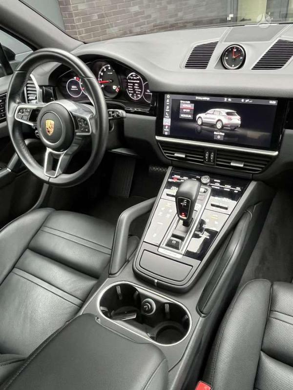 Черный Порше Каен 2019 в Алитус, объемом двигателя 3.00 л и пробегом 48 тыс. км за 37500 €, фото 9 на AUTOMOTO.COM.LV